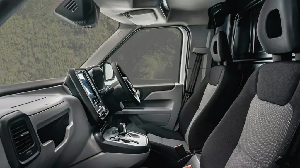 LEVC VN5 Other Petrol 110KW 34.6Kwh Business Van Auto Van Leasing Deals ...